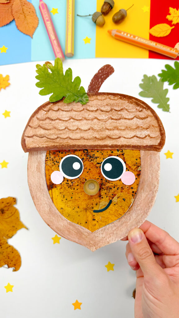 Eichel als Fensterbild basteln | Hej Maiken - Kreativ mit Kindern